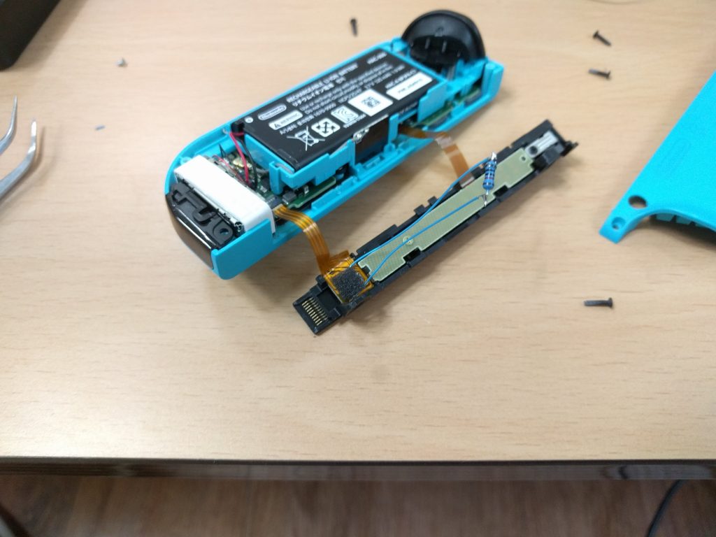 [en] How to modify your Joycon to enter Tegra RCM mode on your Nintendo ...